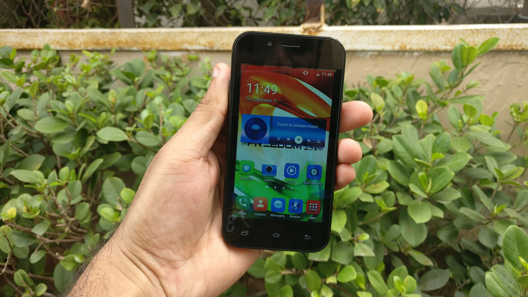 Hands On The $4 Freedom 251 Smartphone – TGDaily